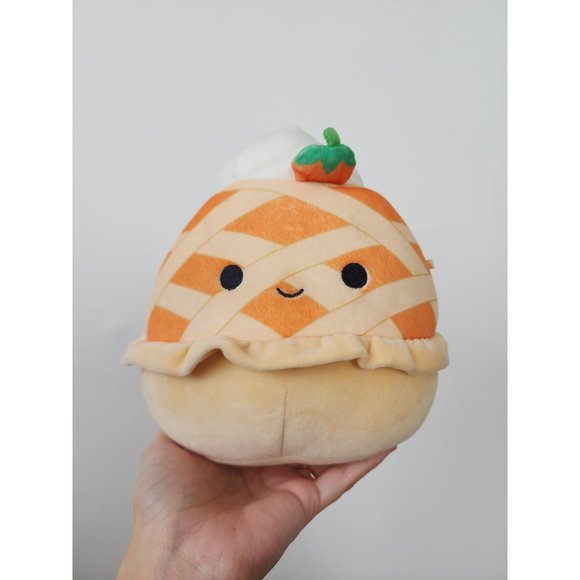 Squishmallows | Toys | Squishmallow Pippie The Pumpkin Pie Stuffed ...